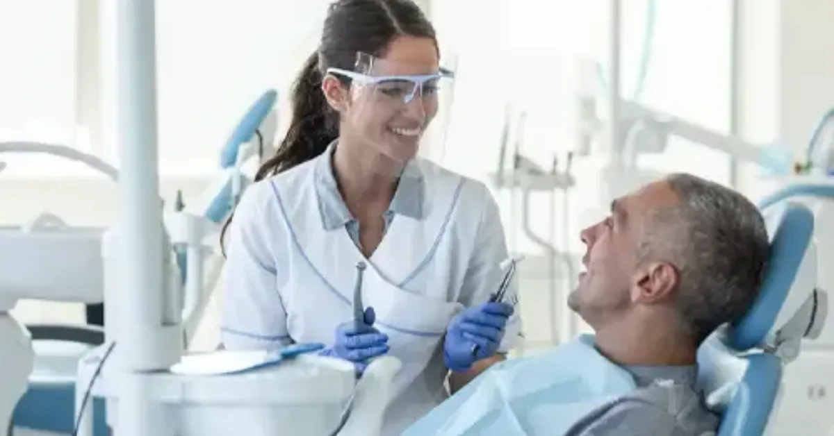 Atención dental integral familiar en Upland.